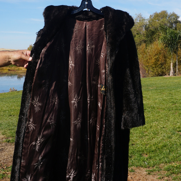 Tyber | Jackets & Coats | Very Nice Tyber Full Length Faux Fur Coat ...